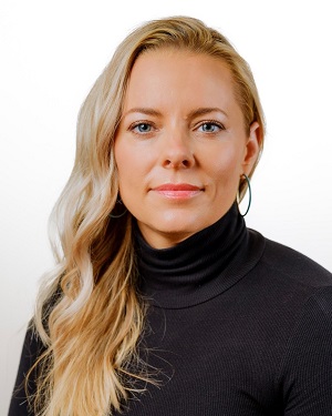 Stacy Buss – Lyon Stahl